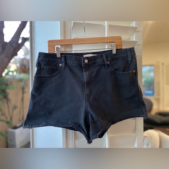 Signature by Levi Strauss | Shorts | Levi High Rise Black Shorts | Poshmark